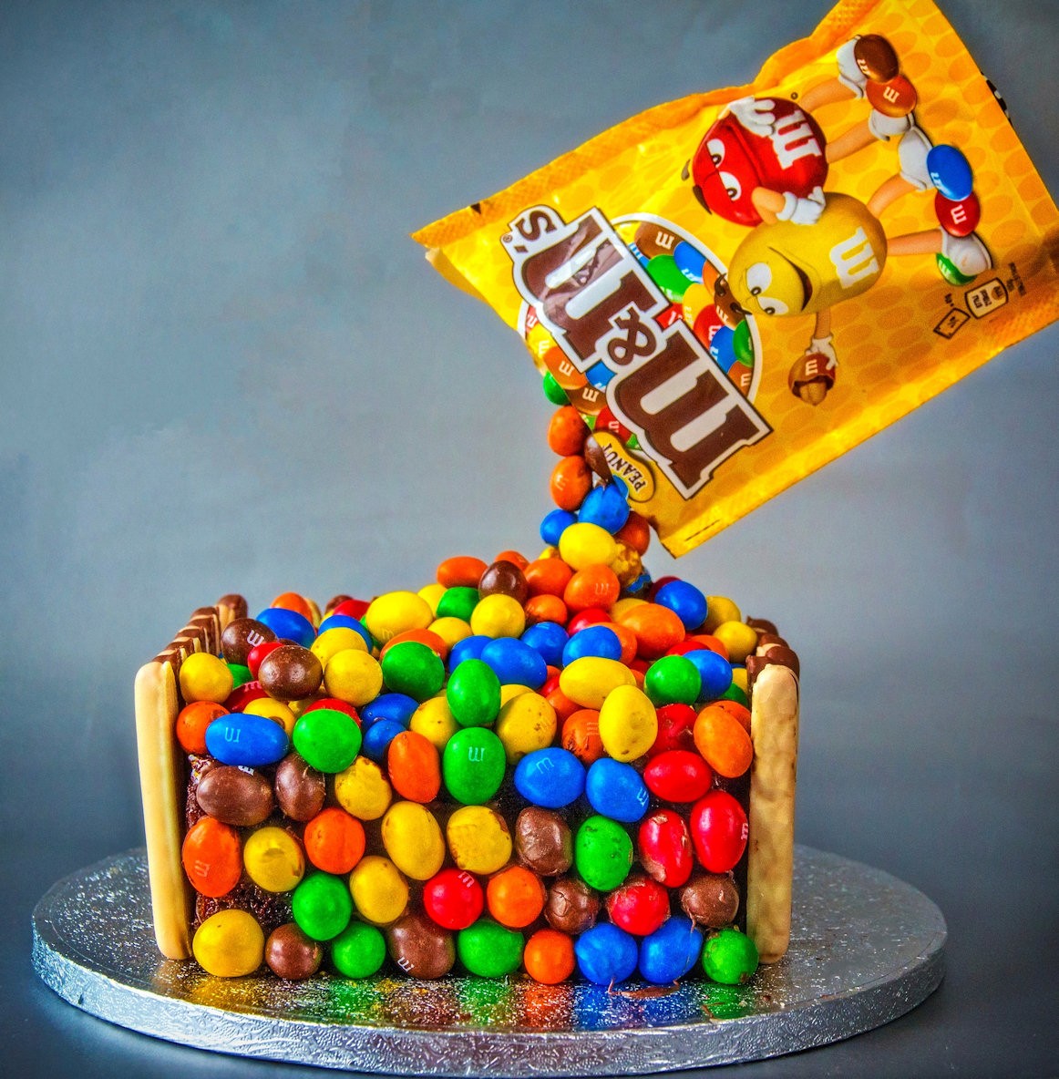 M&M Cake Decoration | Jigsaw King