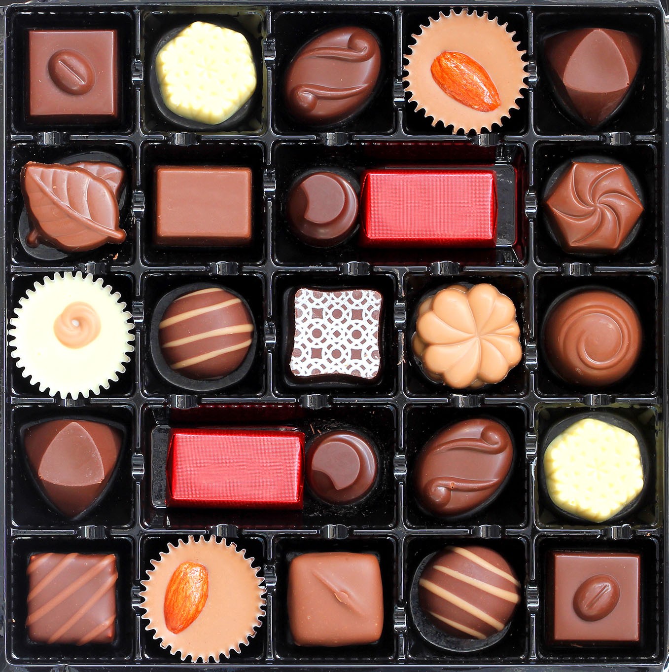 Box of assorted chocolates | Jigsaw King